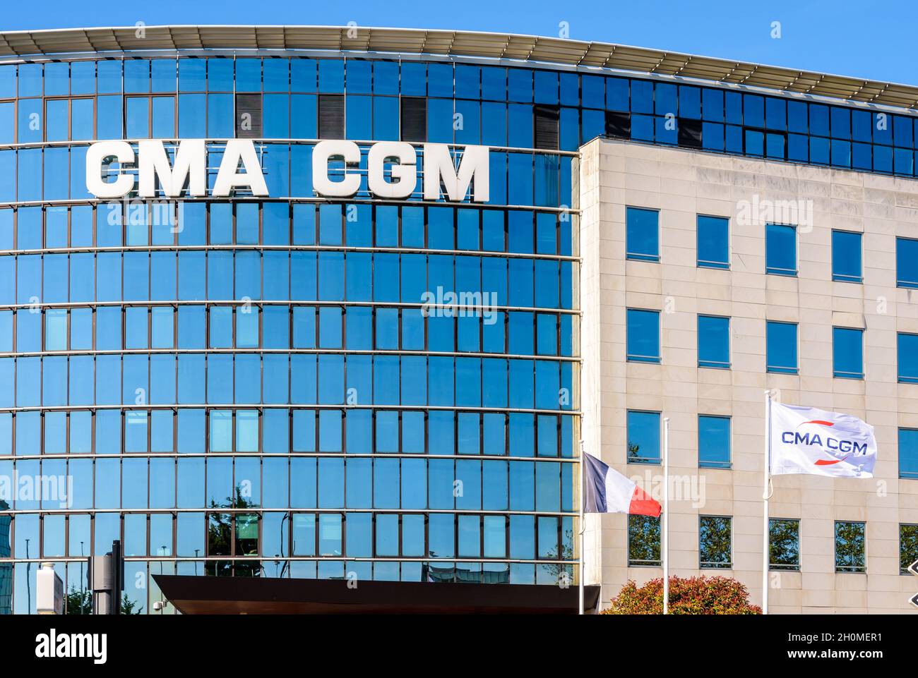 Logo cma cgm hi-res stock photography and images - Alamy