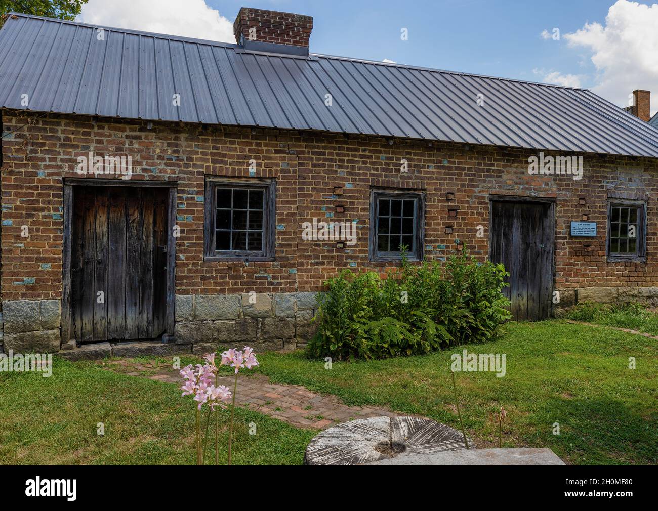 Blountville, Tennessee, USA - August 14, 2021: Slave quarters built by ...