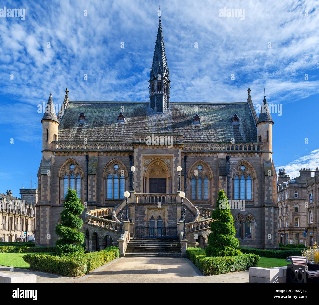 The McManus Art Gallery & Museum, Albert Square, Dundee, Scotland, UK Stock Photo - Alamy