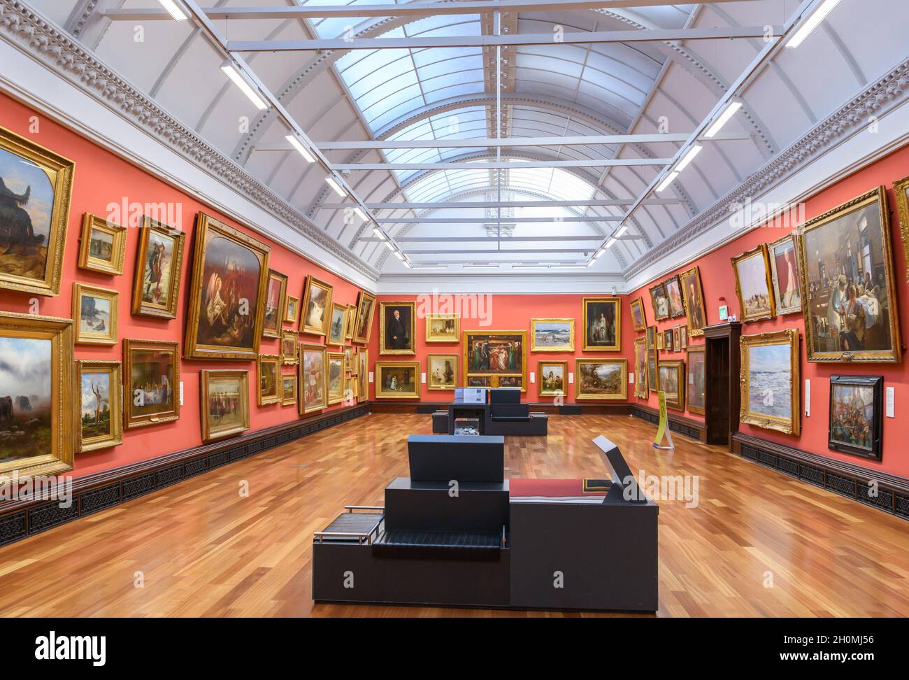 Mcmanus art galleries dundee hi-res stock photography and images - Alamy