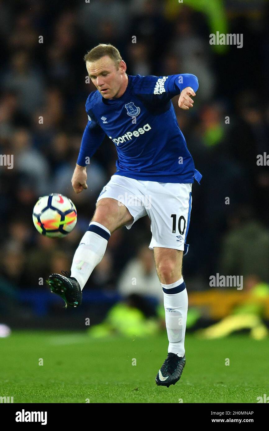 Everton's Wayne Rooney in action Stock Photo - Alamy