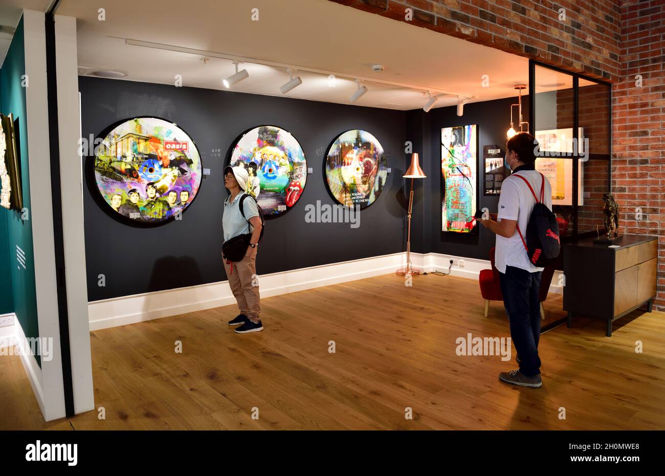 Inside the Castle Fine Art gallery with Bob Dylan retrospective ...