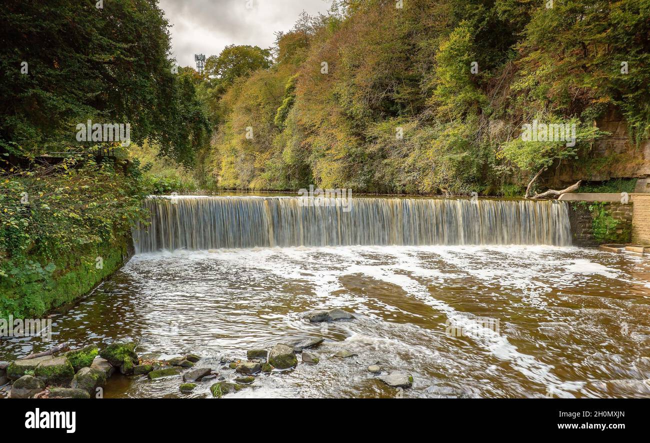Cramond waterfall hi-res stock photography and images - Alamy