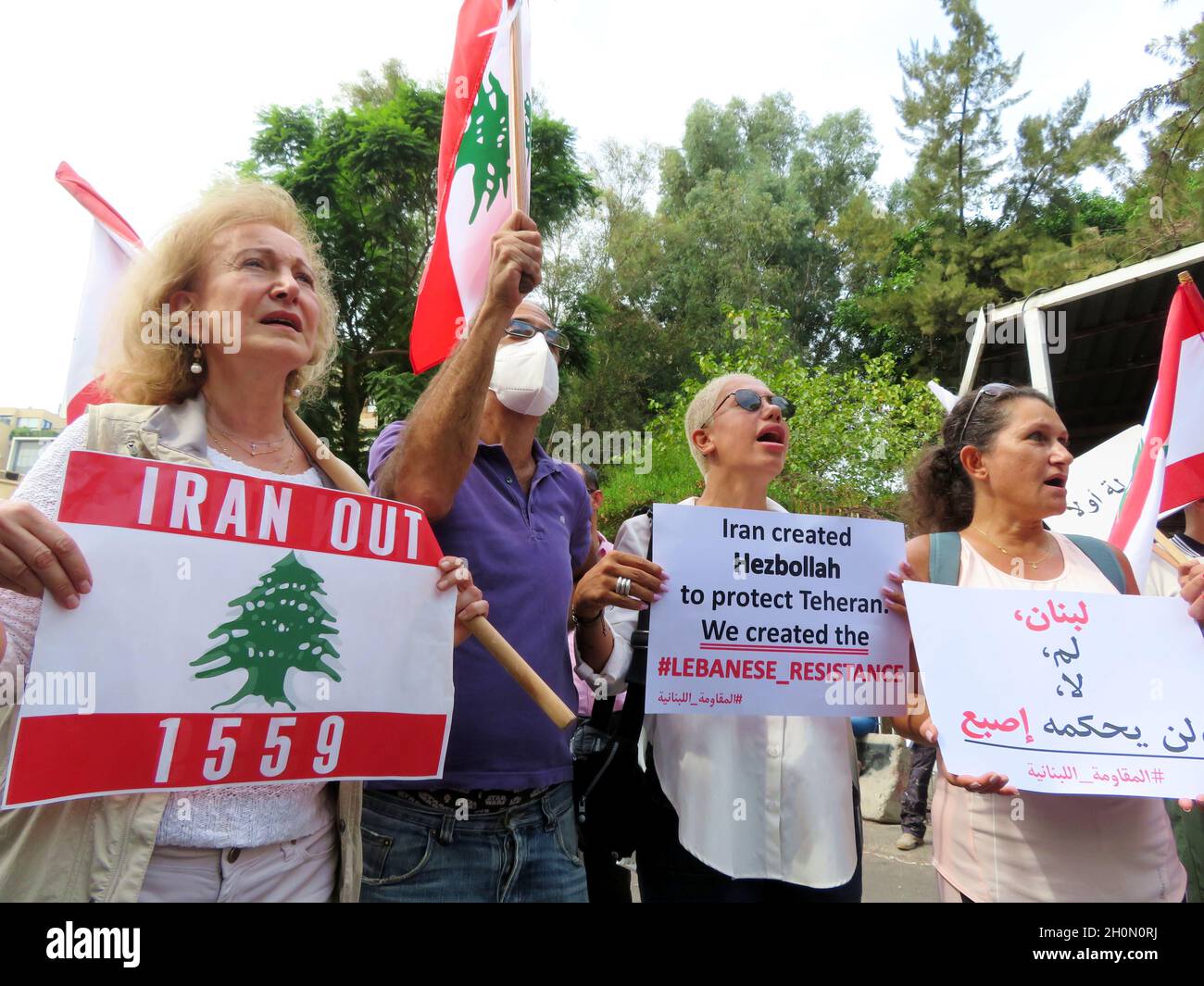Beirut, Lebanon. 13th Oct, 2021. Supporters of Tarek Bitar, Chief judge ...