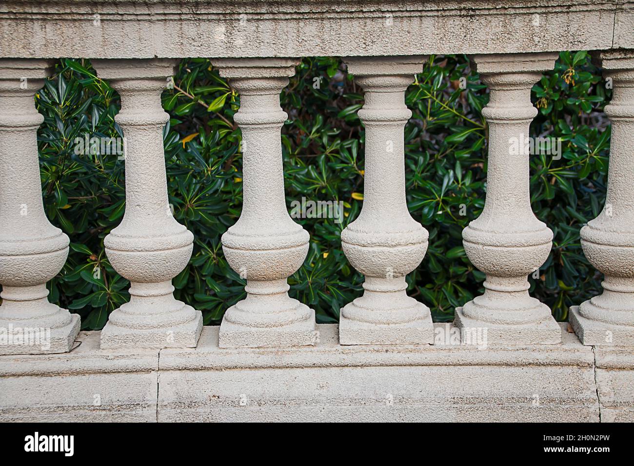 Semi circular balustrade hi-res stock photography and images - Alamy