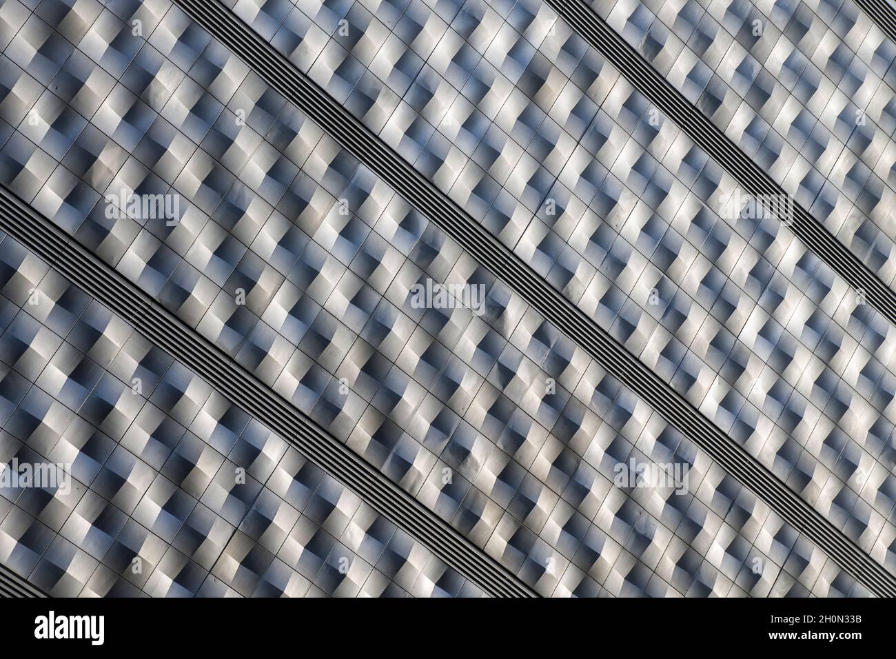 Metal glass alloys hi-res stock photography and images - Alamy