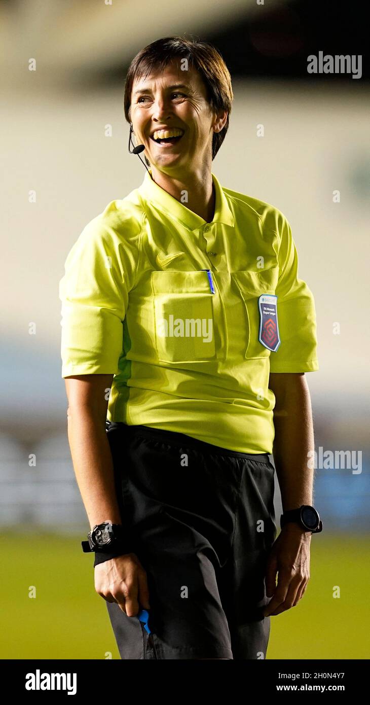 Continental football league hi-res stock photography and images - Alamy