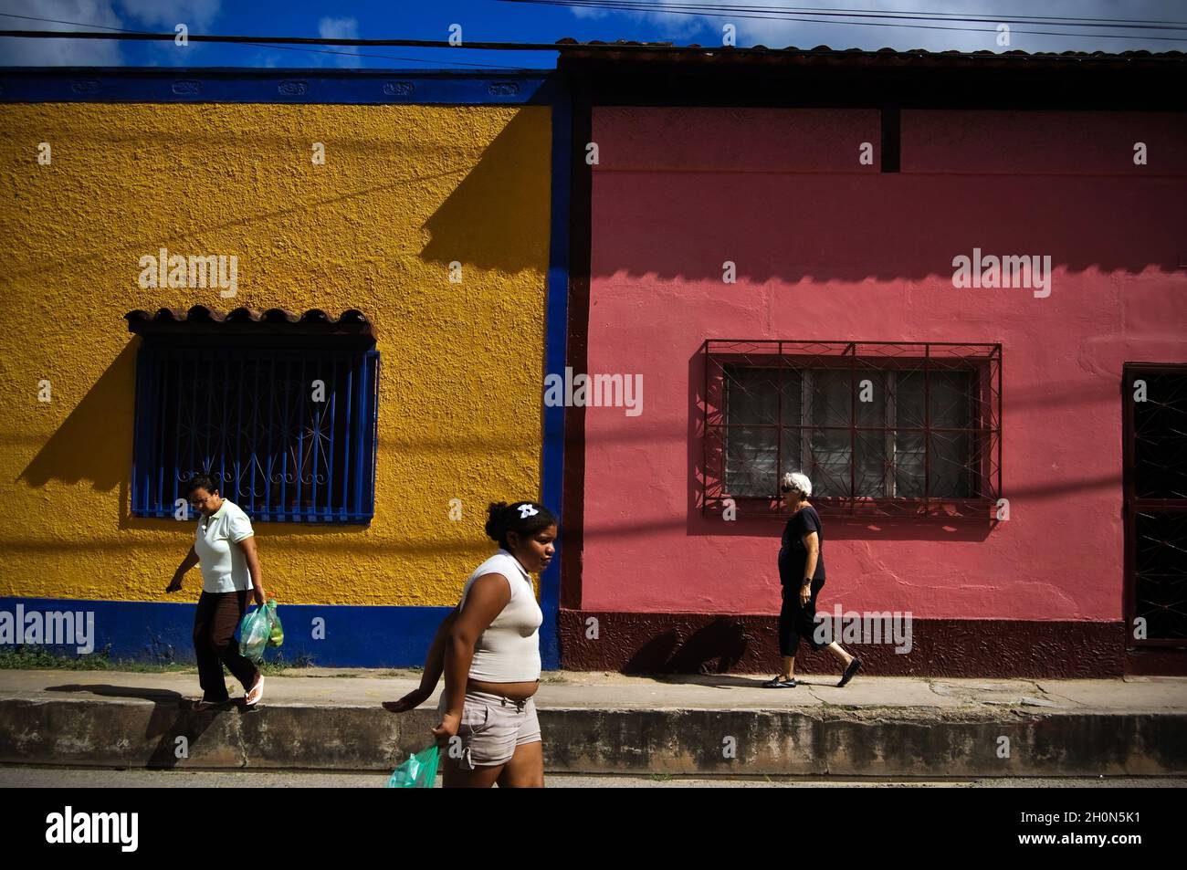 A neighbourhood in Paria Peninsula. The Paria Peninsula or Tierra ...