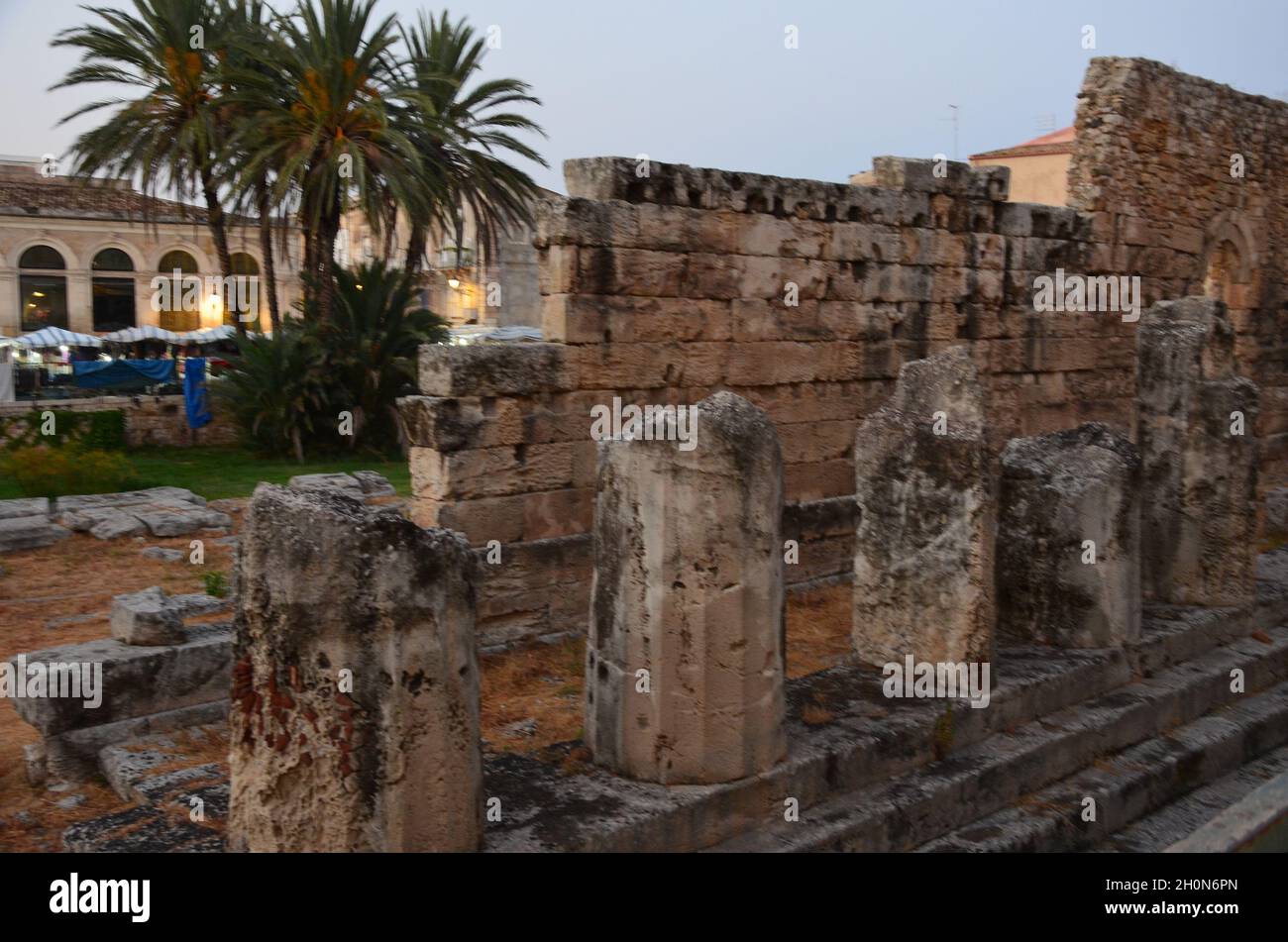 Some photos from the beautiful city of Syracuse, ancient Greek colony ...