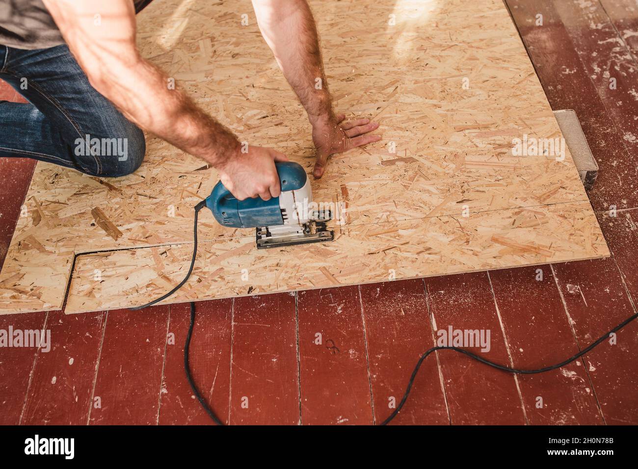 Osb floor hi-res stock photography and images - Alamy