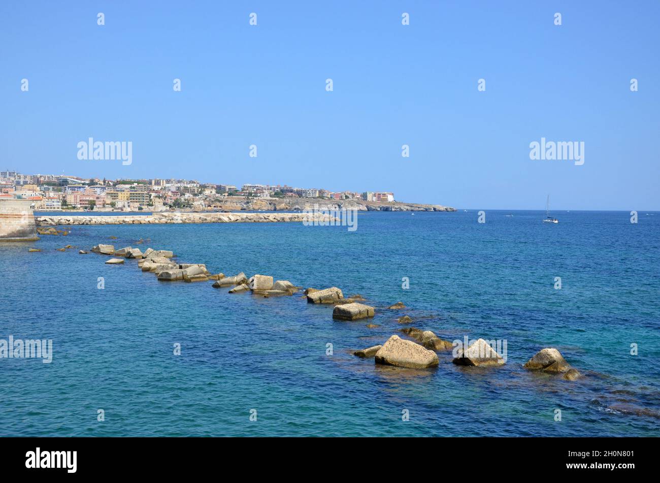 Some photos from the beautiful city of Syracuse, ancient Greek colony ...