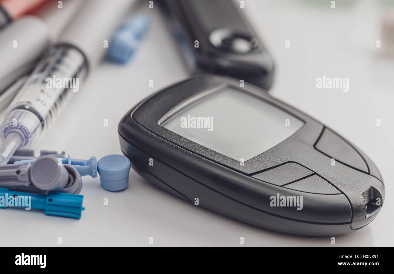 Insulin injection pen kit hi-res stock photography and images - Alamy
