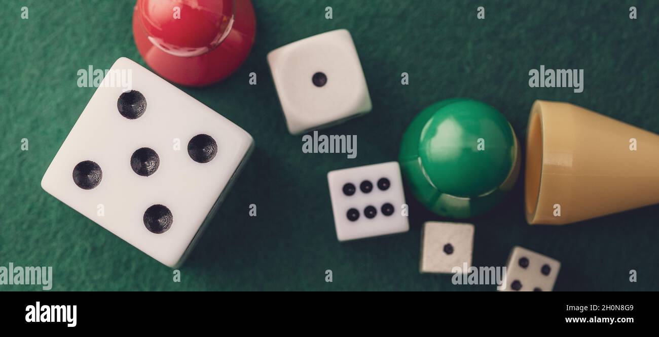 Dice for games hi-res stock photography and images - Alamy