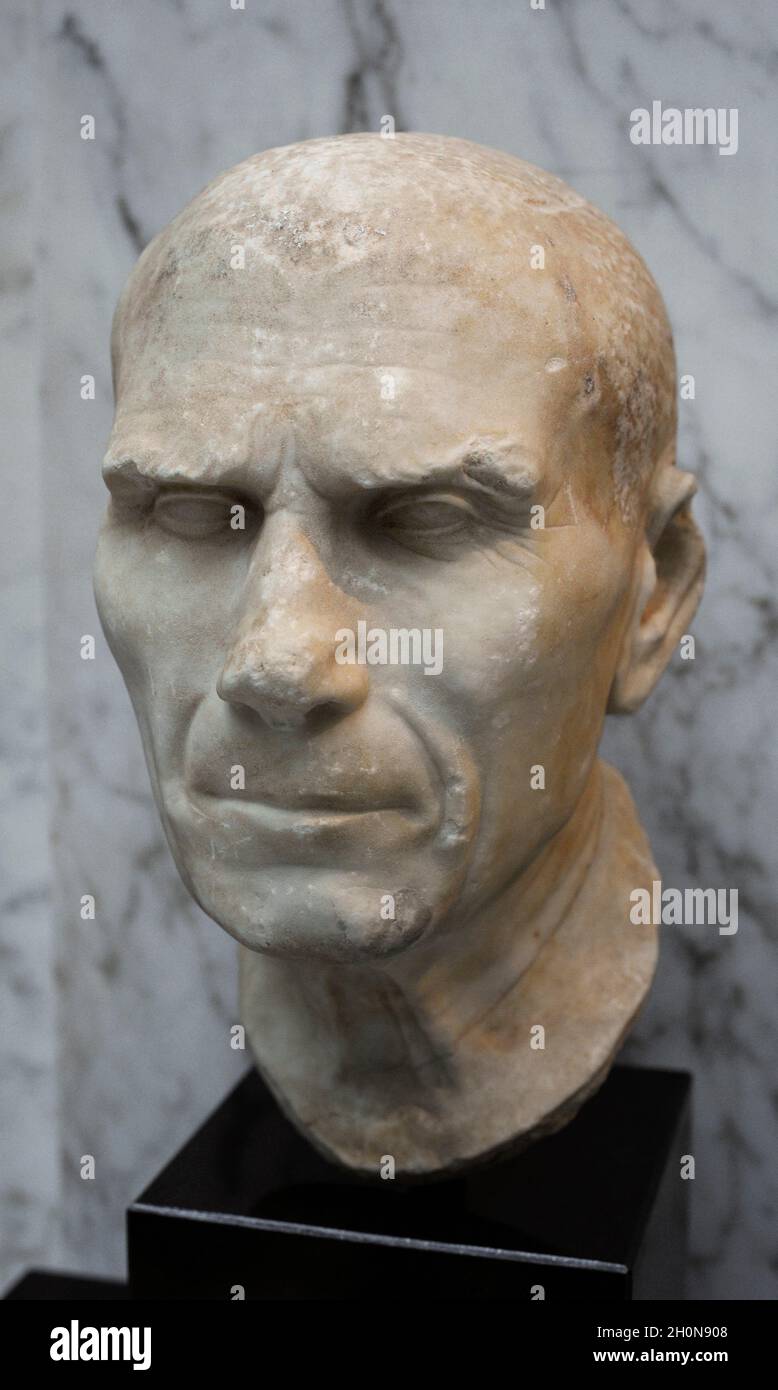 Roman bust of a man. Probably part of a sculpture. 1st century BC ...