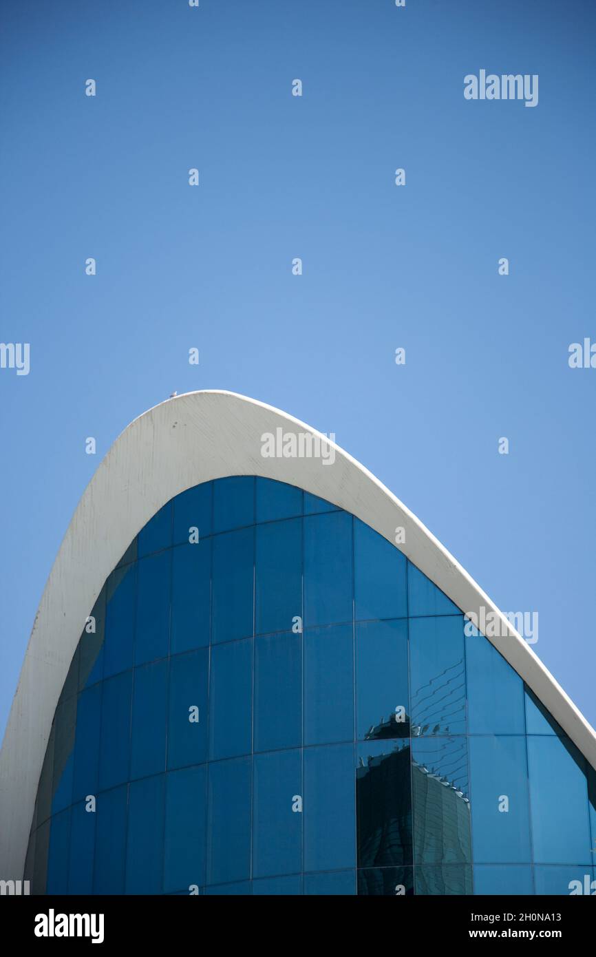 Parabola architecture hi-res stock photography and images - Alamy