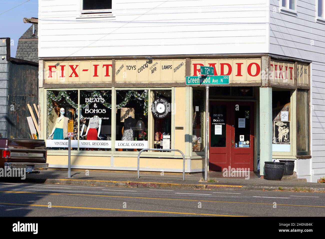 Beats and Bohos, 7200 Greenwood Ave N, Seattle storefront photo of a ...