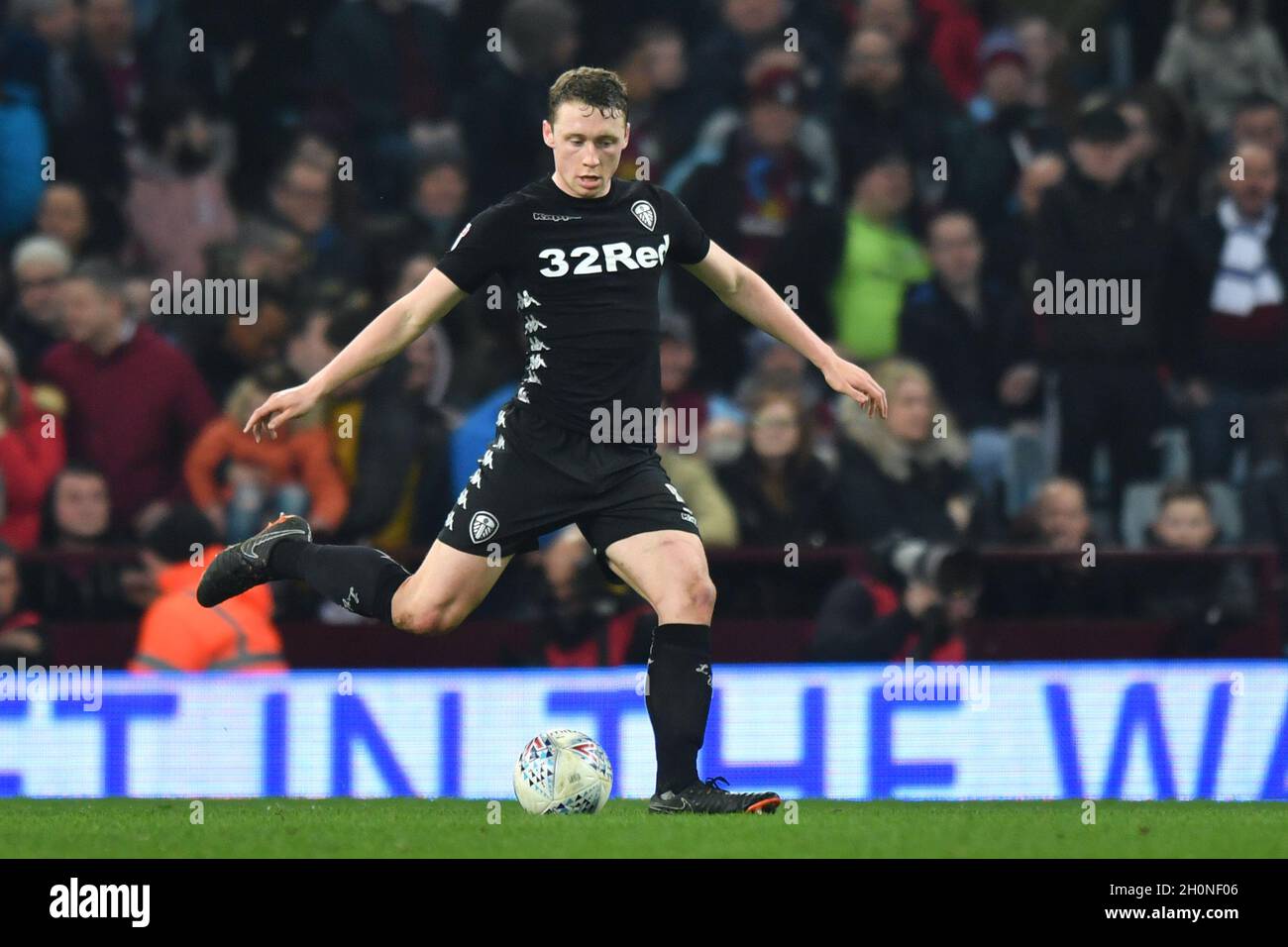 Leeds United's Matthew Pennington Stock Photo - Alamy