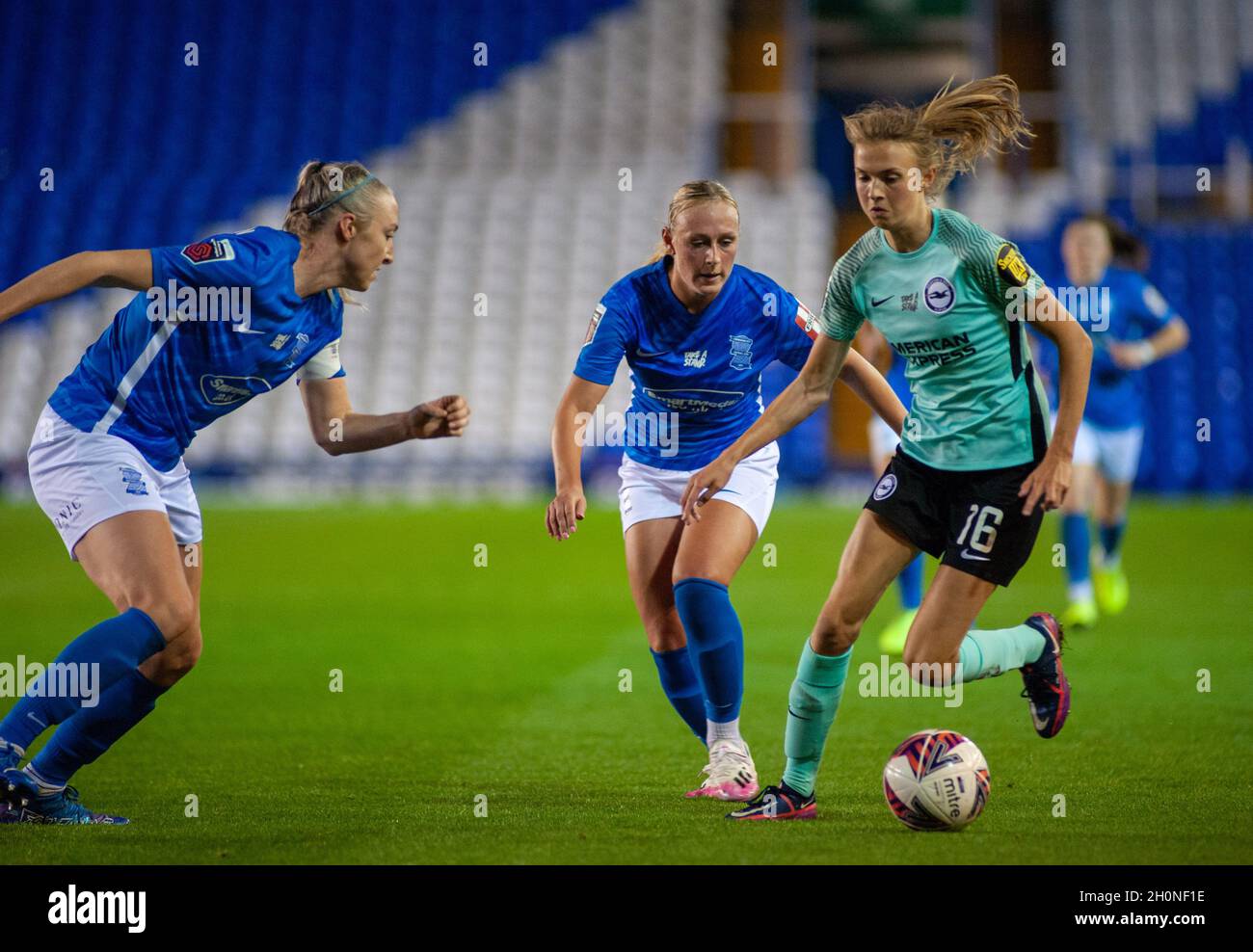 Ellie Brazil (Brighton & Hove #16) takes on Birmingham defense During ...