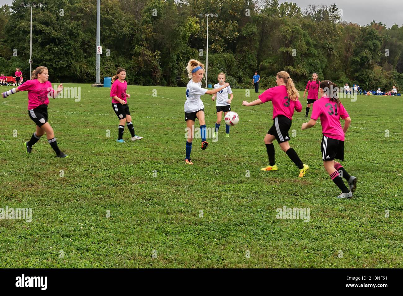 Match girls hi-res stock photography and images - Alamy