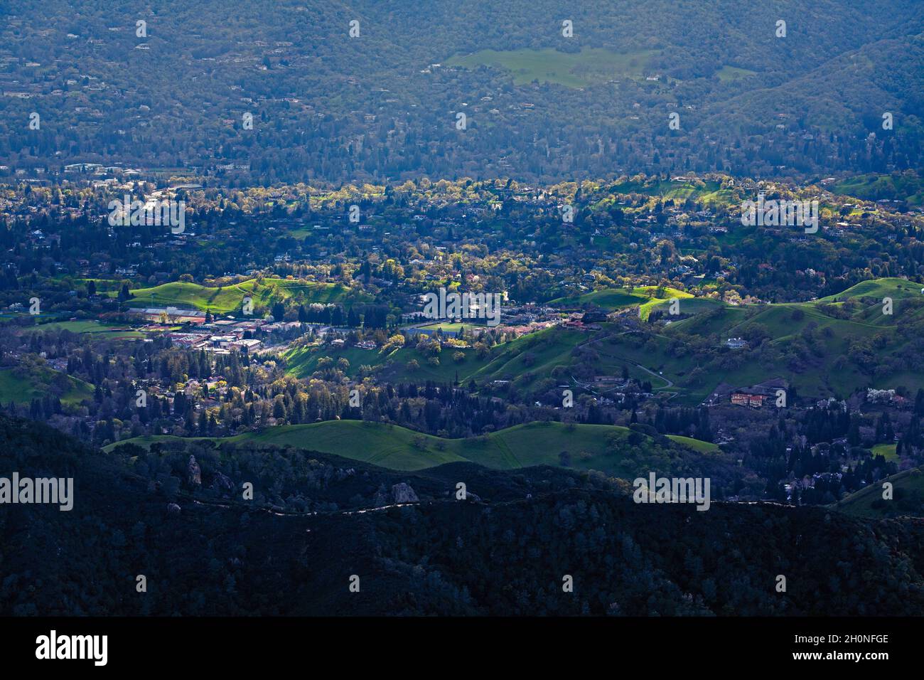 Tri state light hi-res stock photography and images - Alamy