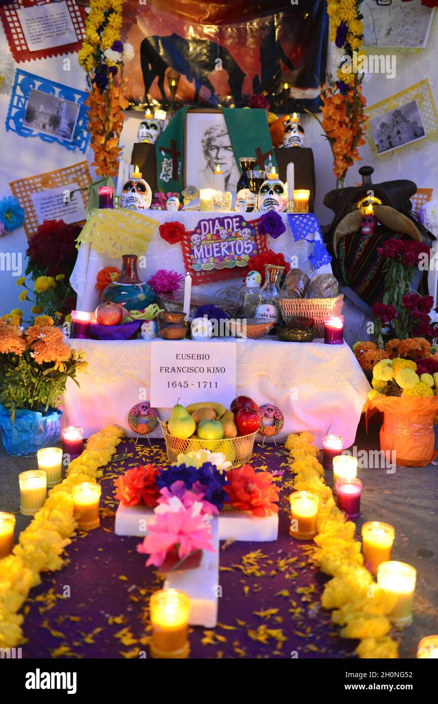 La Catrina, altar on Day of the Dead 2015. Culture of death, popular ...