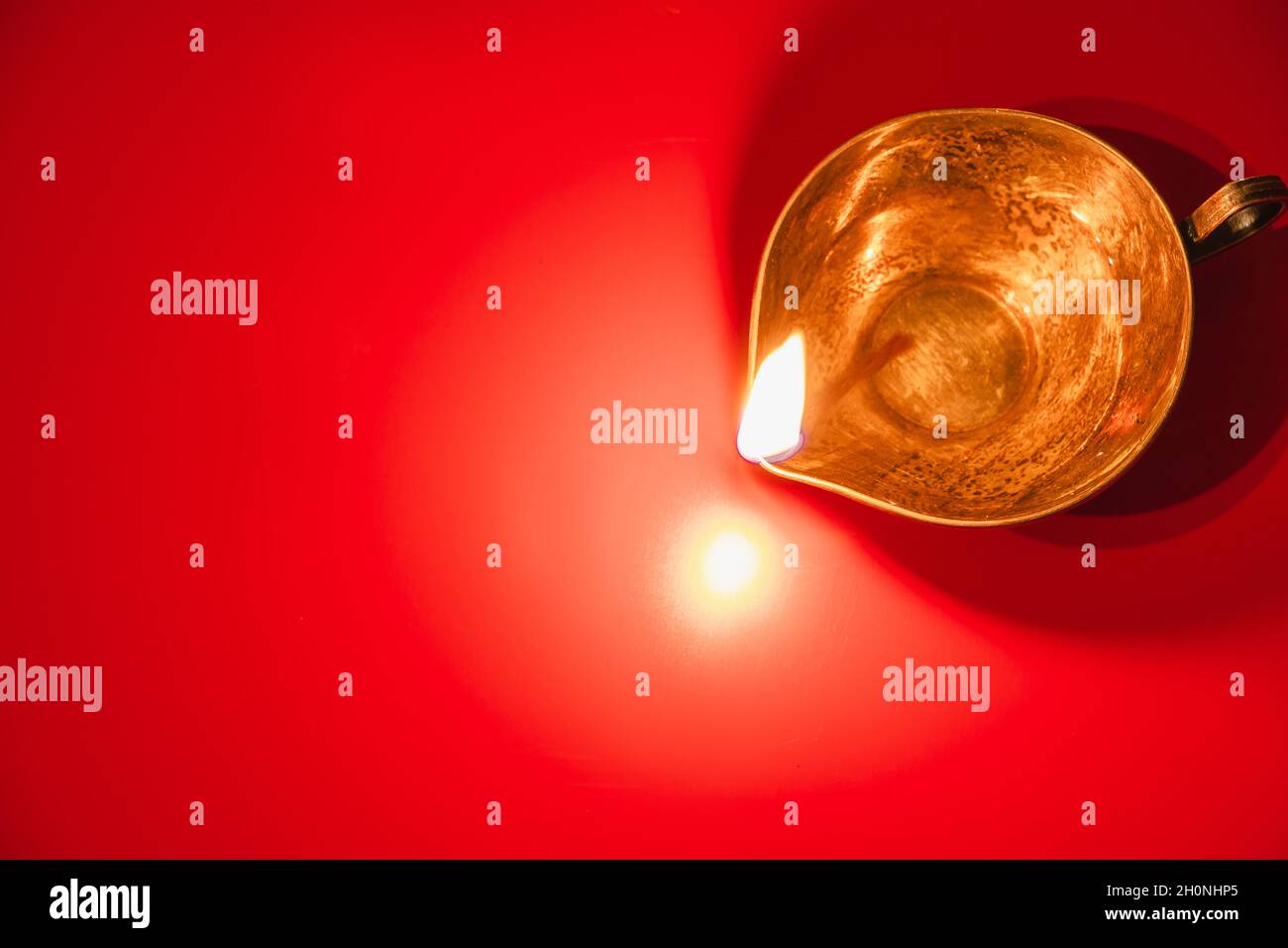 Traditional indian oil lamp hi-res stock photography and images - Alamy