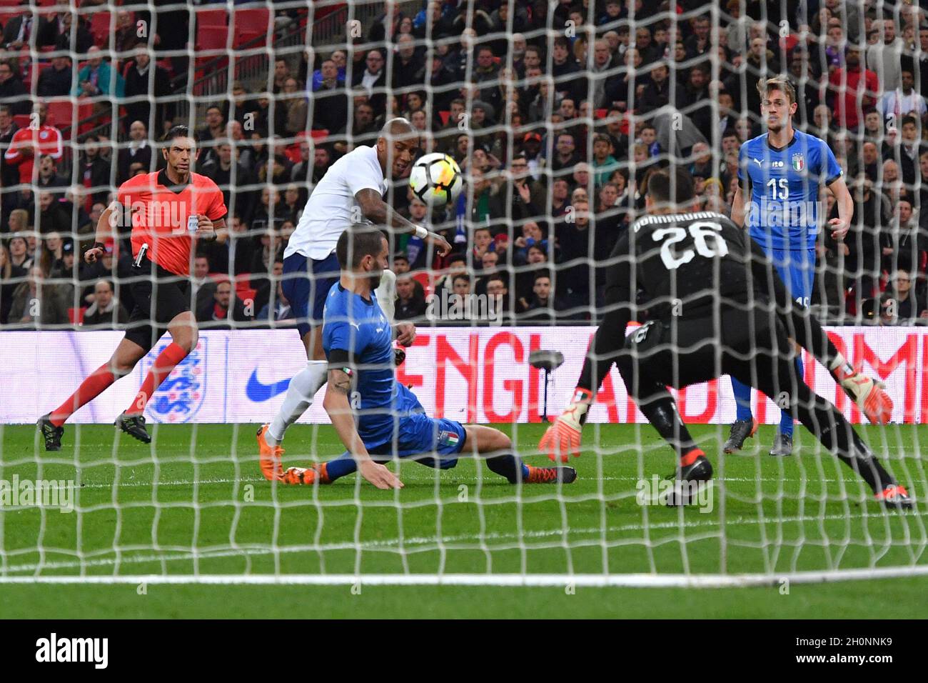 Shot go over goal hi-res stock photography and images - Alamy