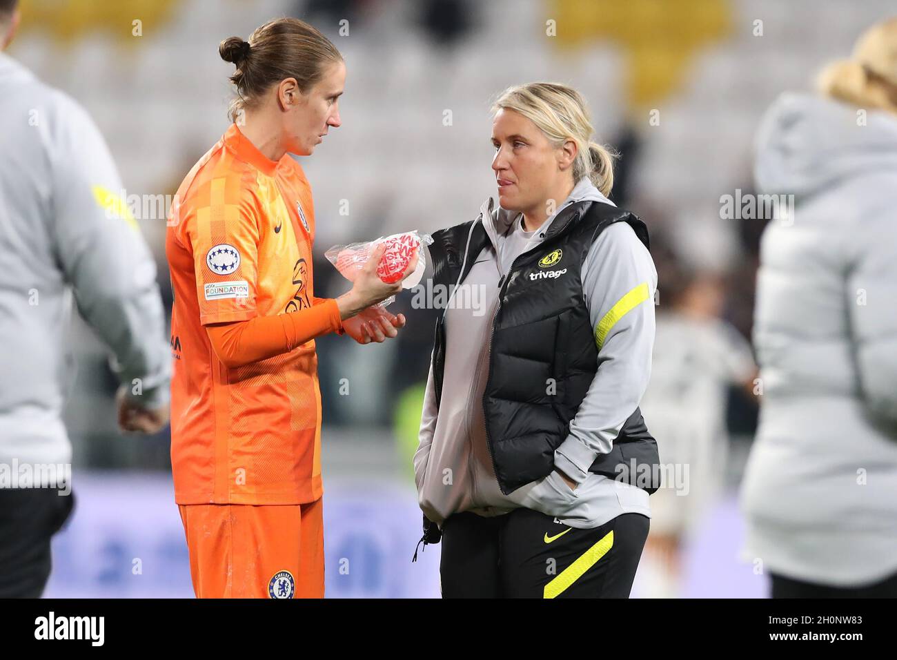 Football ice pack hi-res stock photography and images - Alamy