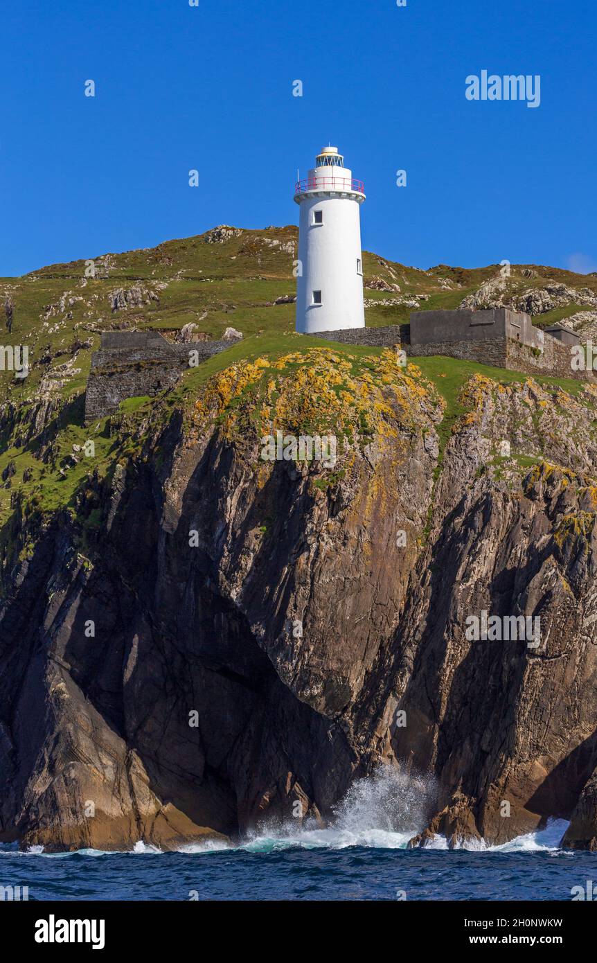 Ardnakinna Lighthouse, Bere Island, County Cork, Ireland Stock Photo ...