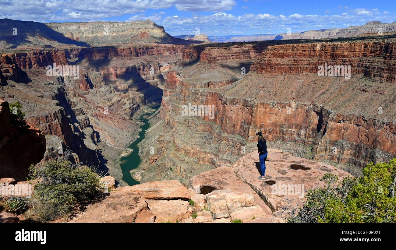 TOROWEAP OVERLOOK, A REMOTE POINT ON THE NORTH RIM OF GRAND CANYON ...