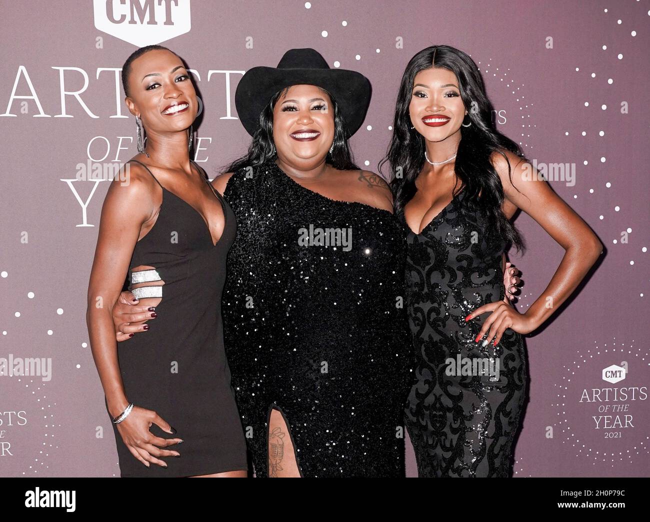 Nashville, USA. 13th Oct, 2021. Chapel Hart - Danica Hart, Devynn Hart ...