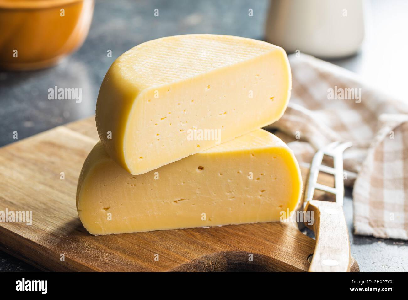 Cheddar cheese block hi-res stock photography and images - Alamy