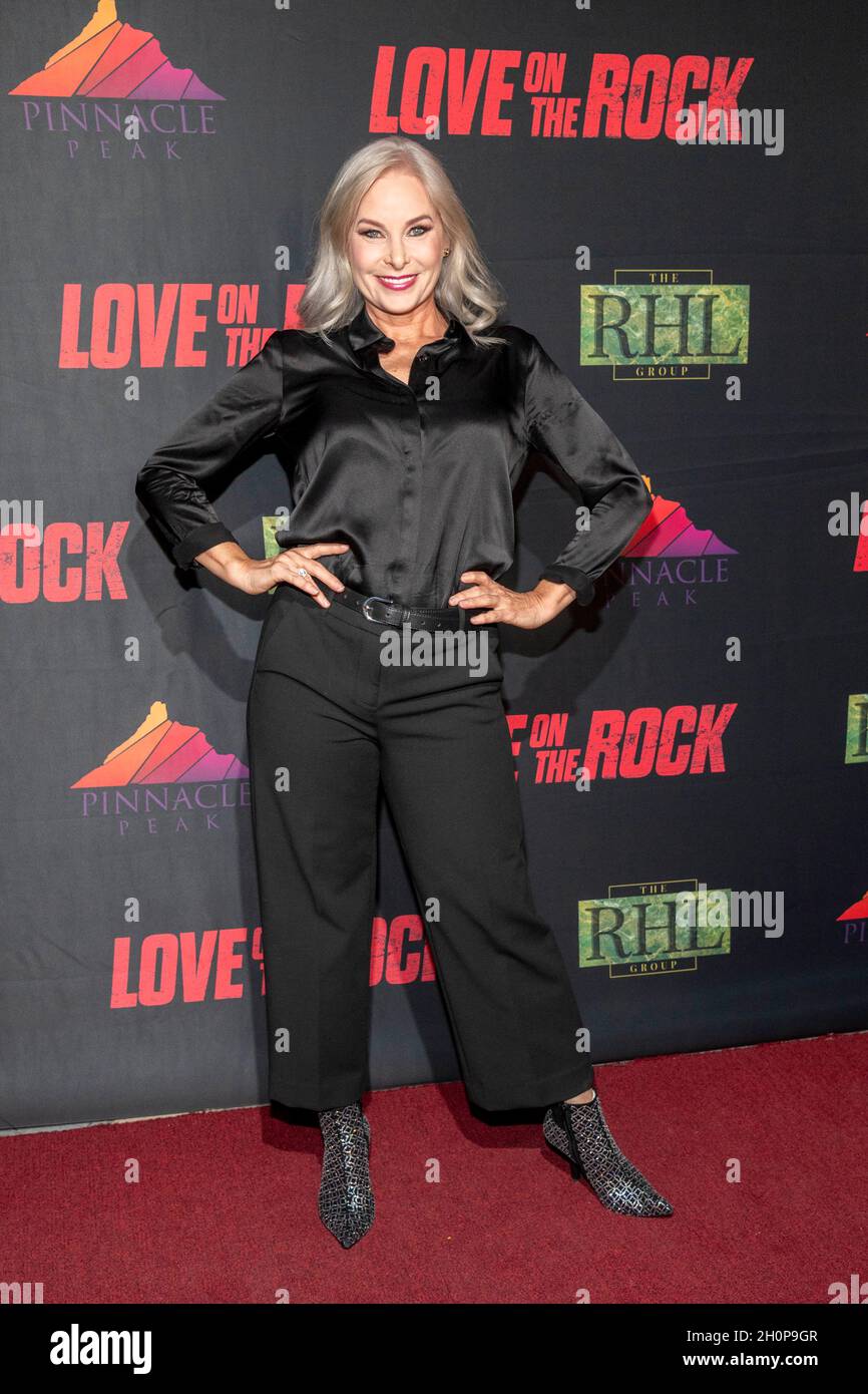 Universal City, CA - October 13, 2021: Monique Parent attends Pinnacle ...