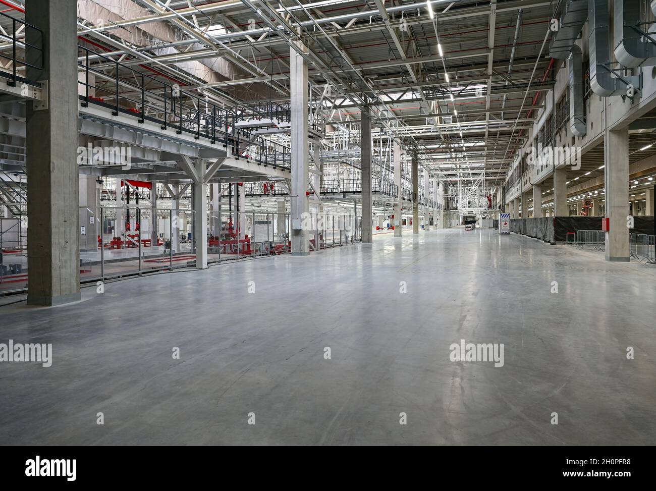 Tesla model y 2021 hi-res stock photography and images - Alamy