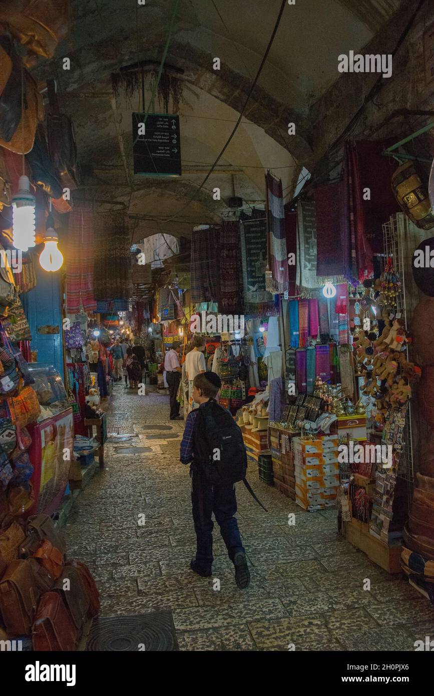 Middle eastern souks stalls hi-res stock photography and images - Alamy