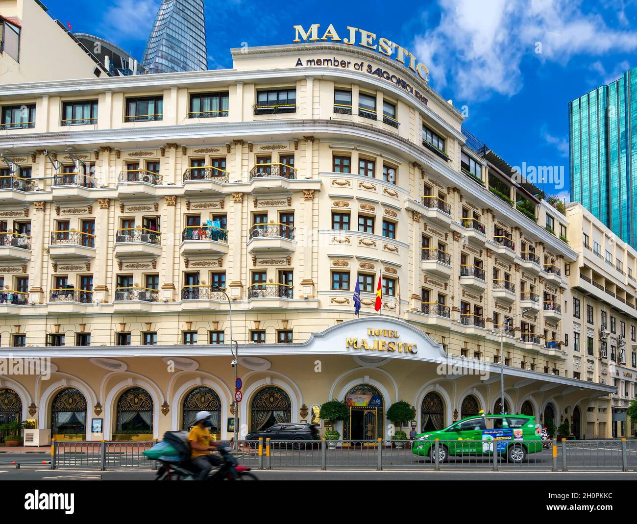 Palace royal along a busy boulevard with French architectural style ...