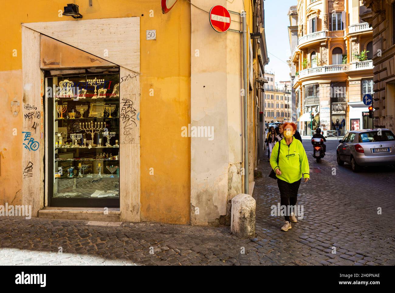 Menorah jewish hi-res stock photography and images - Alamy