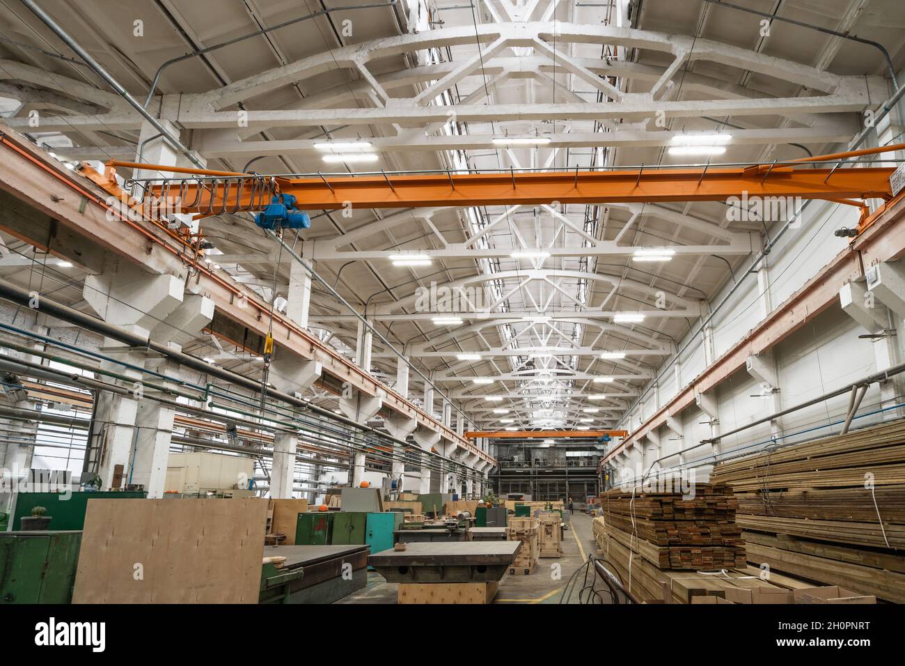 Interior wooden factory hi-res stock photography and images - Alamy