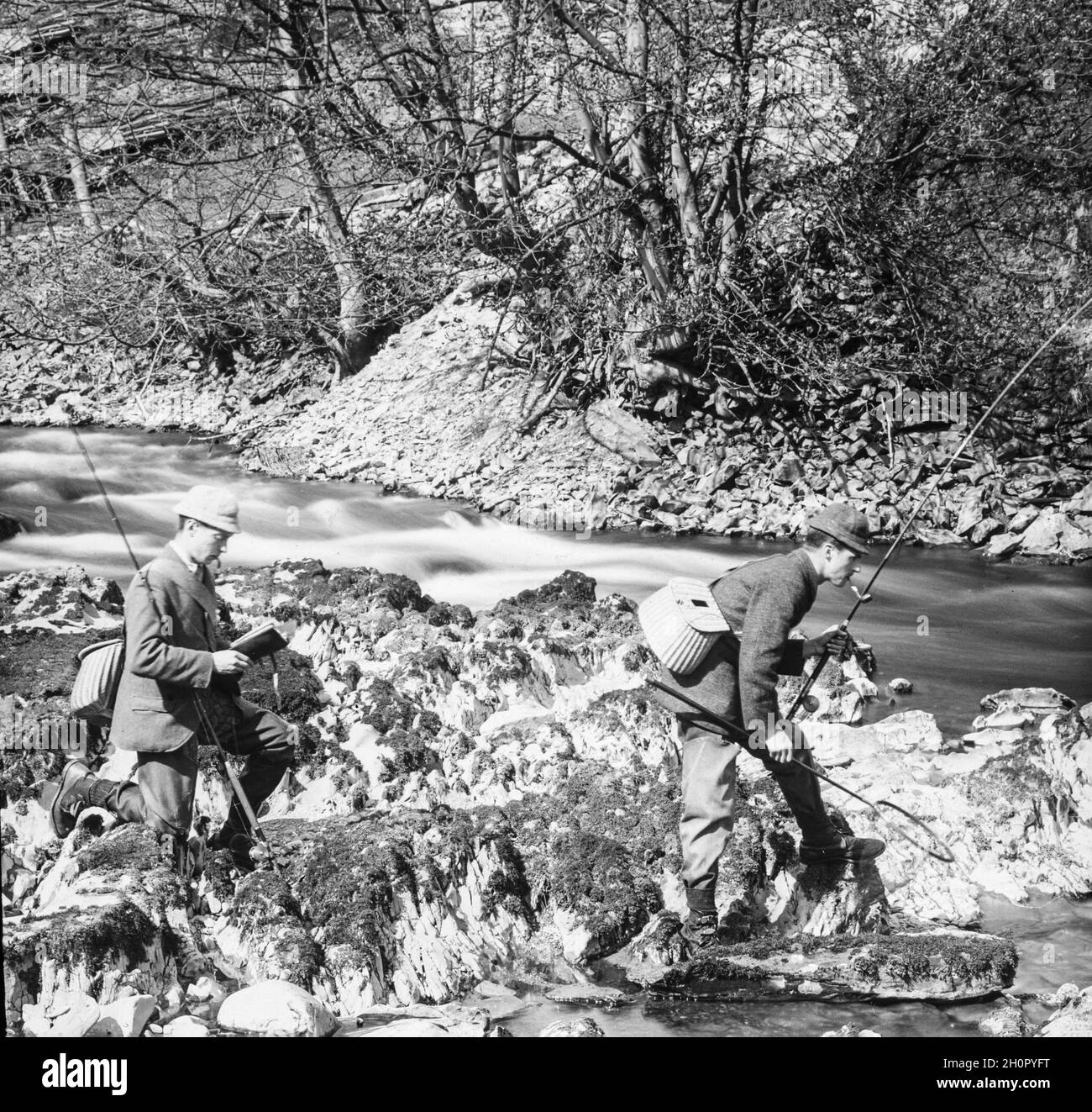 Vintage fisherman black and white hi-res stock photography and images ...