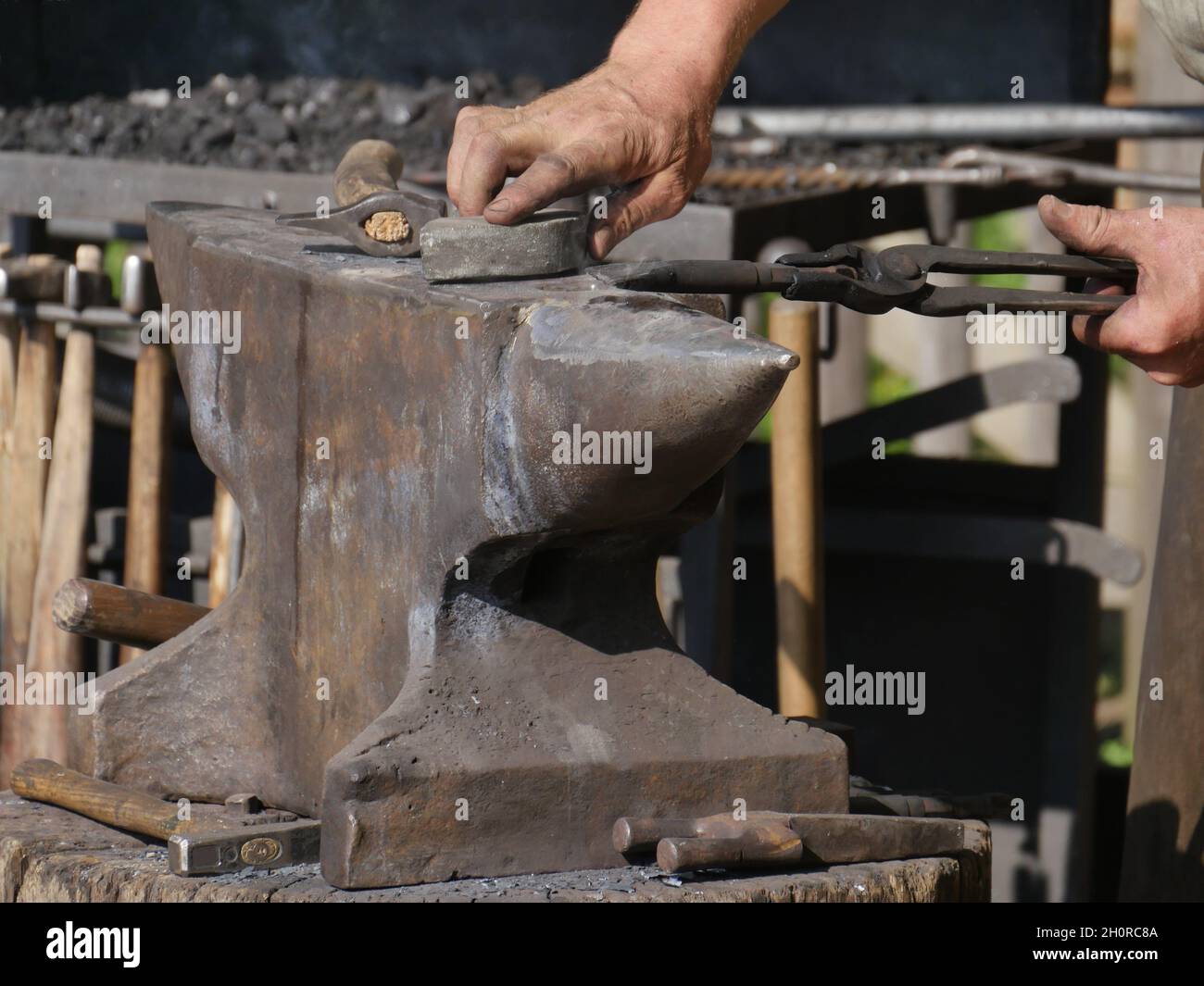 Workpiece blocks hi-res stock photography and images - Alamy