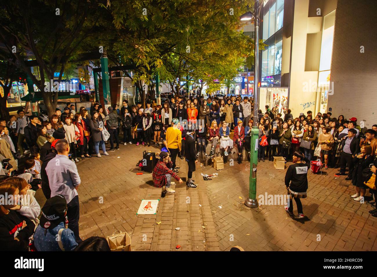 Hongdae district hi-res stock photography and images - Alamy