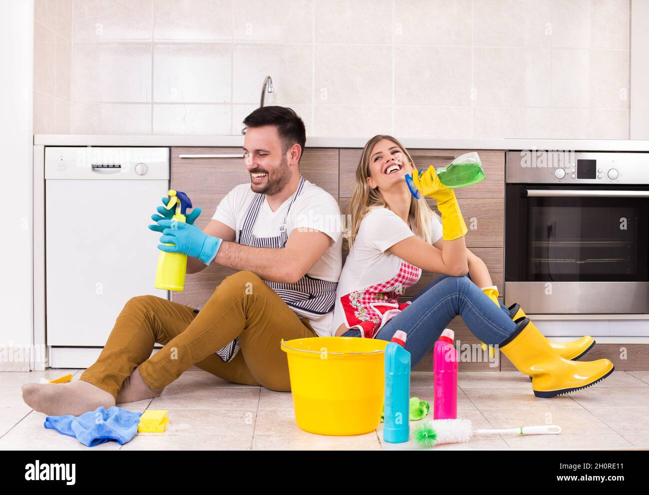 Household chores family hi-res stock photography and images - Alamy