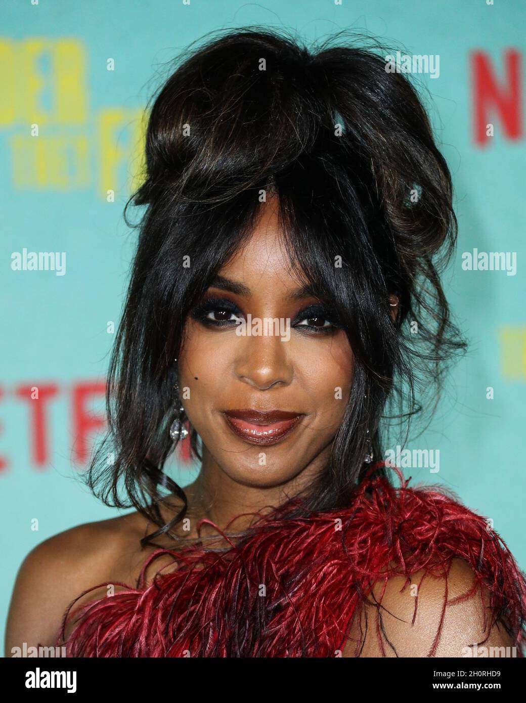 LOS ANGELES, CALIFORNIA, USA - OCTOBER 13: Singer Kelly Rowland arrives ...