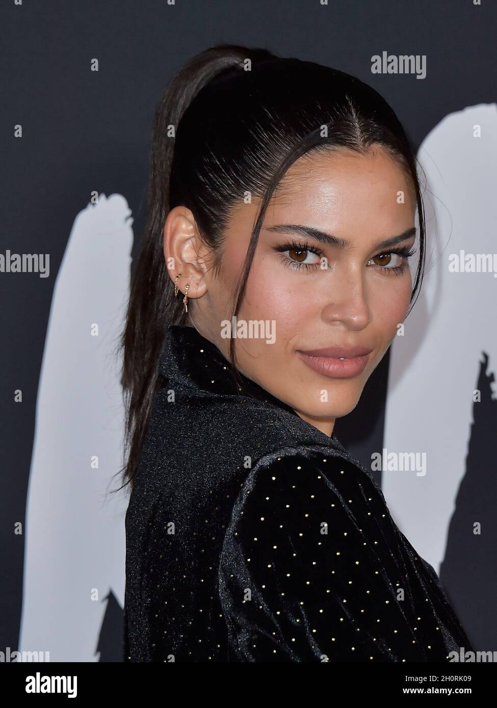 HOLLYWOOD, LOS ANGELES, CALIFORNIA, USA - OCTOBER 13: Model Juliana ...