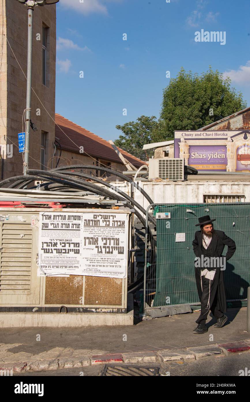 Asia Middle East Israel Jerusalem Mea Shearim Haredi Jews Stock Photo ...
