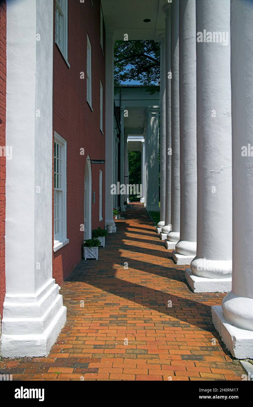 Washington and lee university hi-res stock photography and images - Alamy
