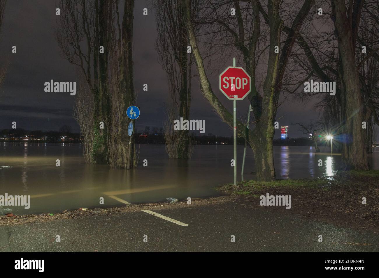 Rhine river flooding Stock Photo - Alamy