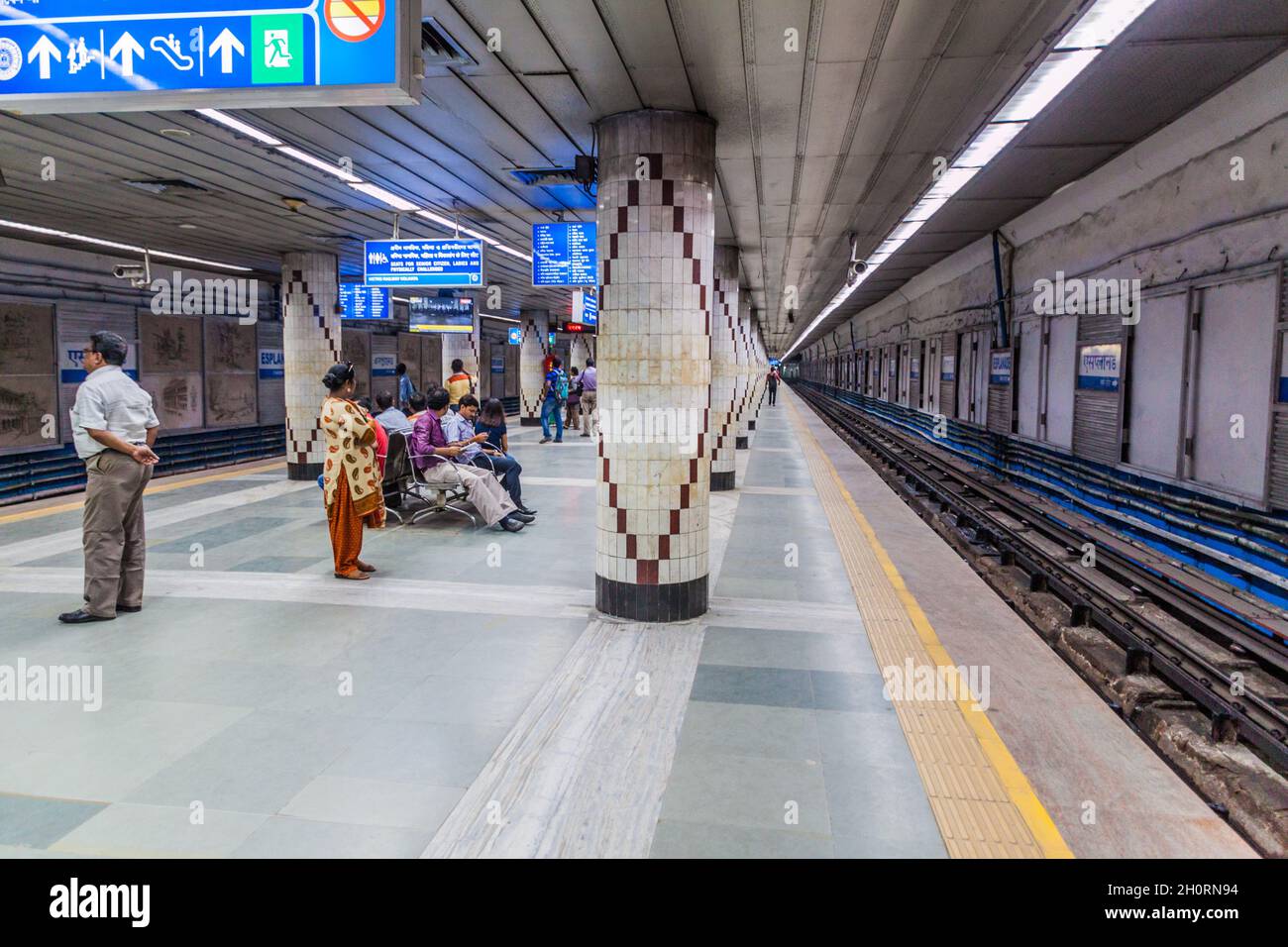 KOLKATA, INDIA - OCTOBER 31, 2016: View of Metro station Esplanade in ...