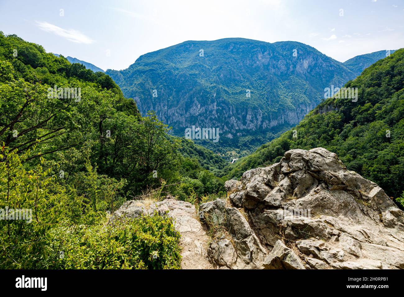 Cascada Vanturatoarea în the Domogled Valea Cernei National Park în ...