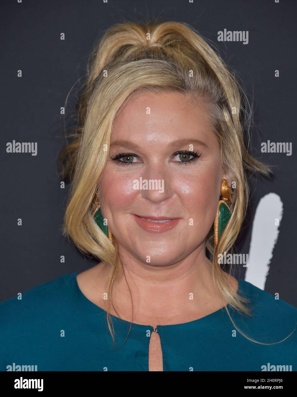 HOLLYWOOD, LOS ANGELES, CALIFORNIA, USA - OCTOBER 13: Actress Cassie ...